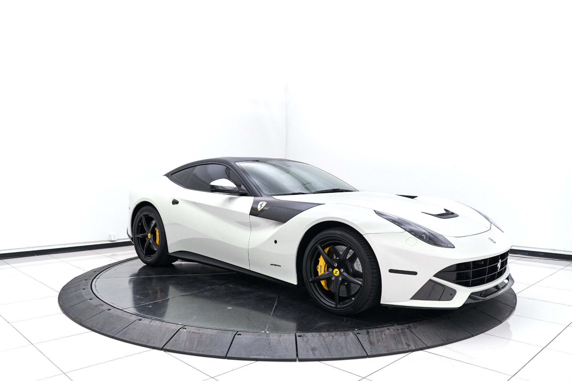 2022 Ferrari F12 Berlinetta White