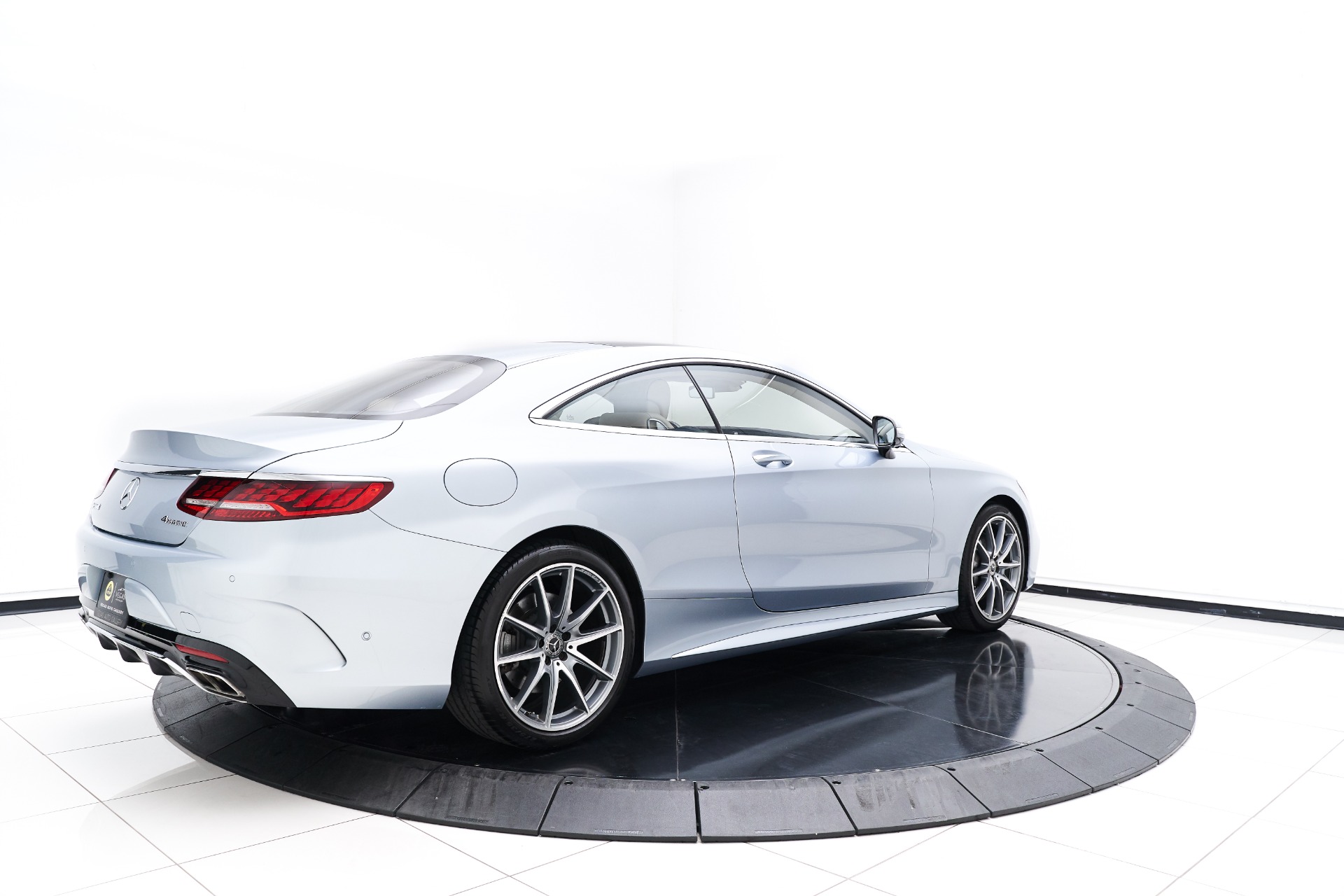 S 560 Coupe Differences Between The 2019 Mercedes Benz S 560 4MATIC®