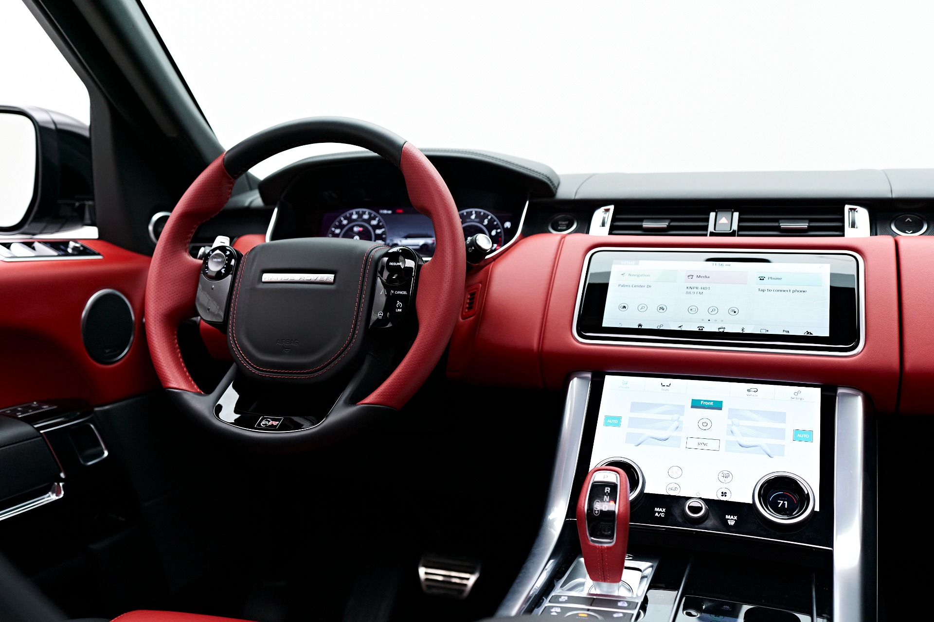 2022 range rover sport store