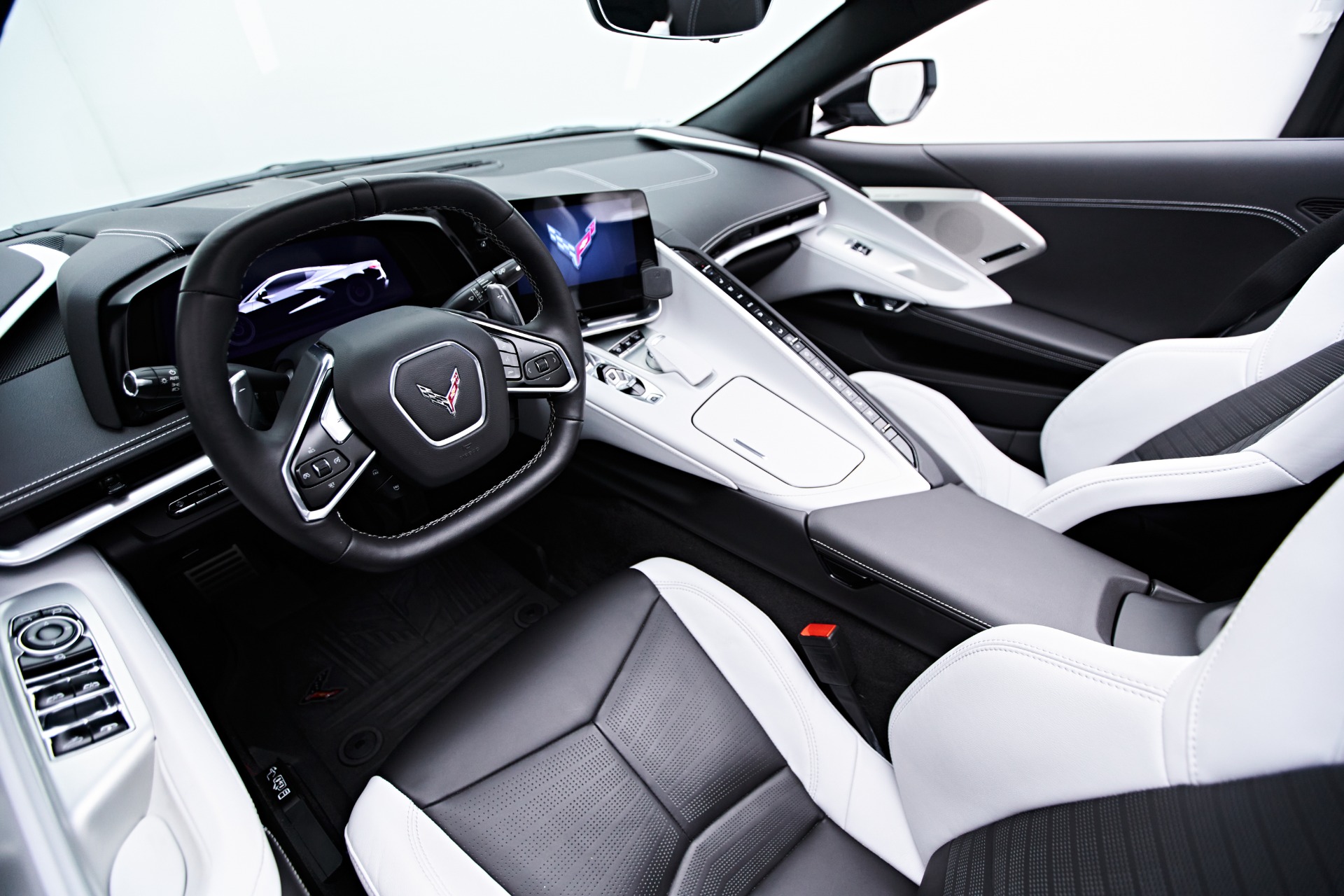 Corvette Stingray 2022 White Interior