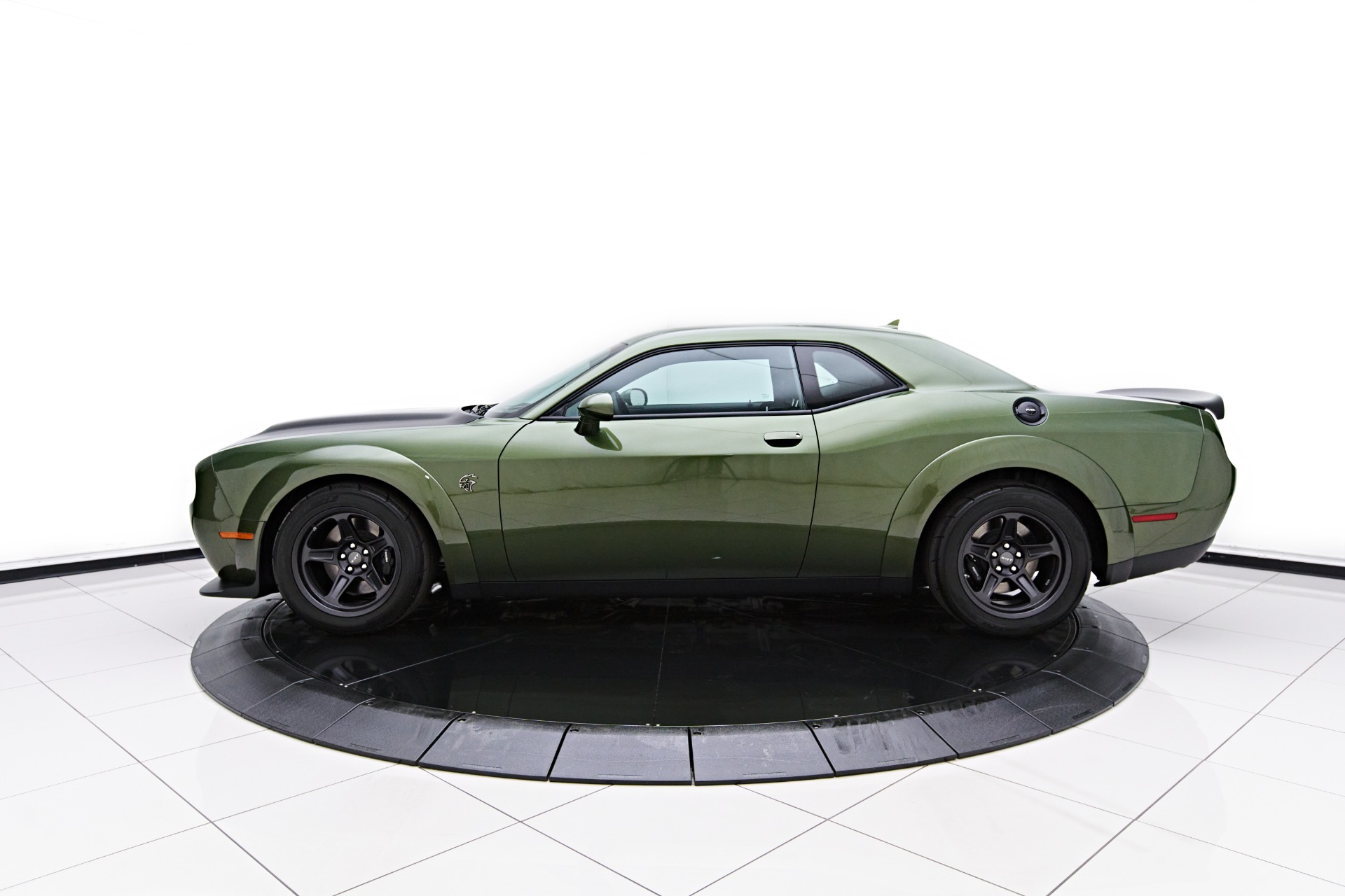 2022 Challenger Srt8 Hellcat Green