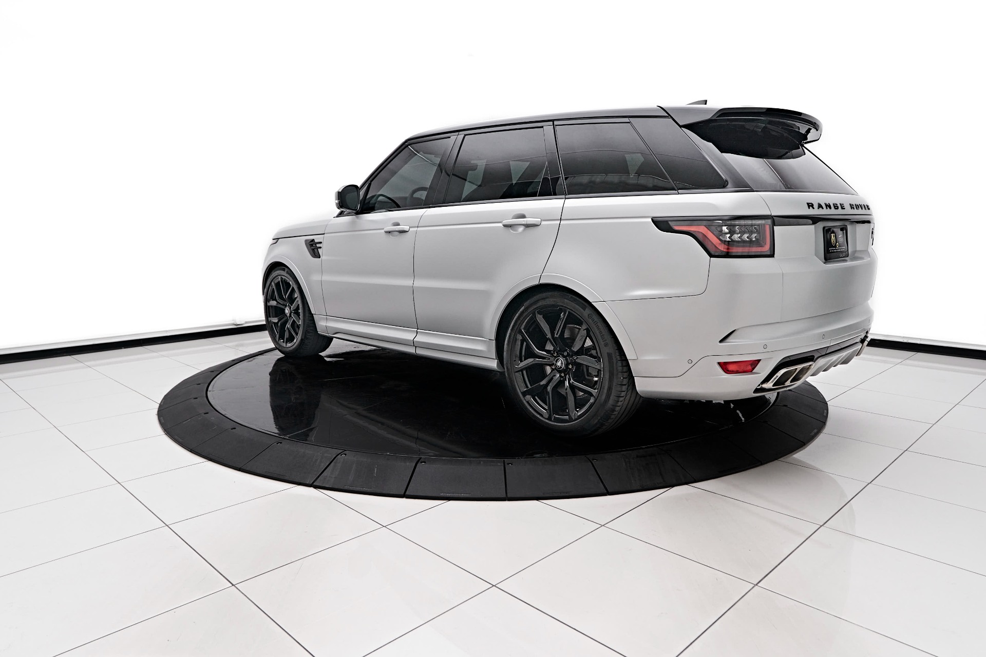 2022 Range Rover Sport Black Rims