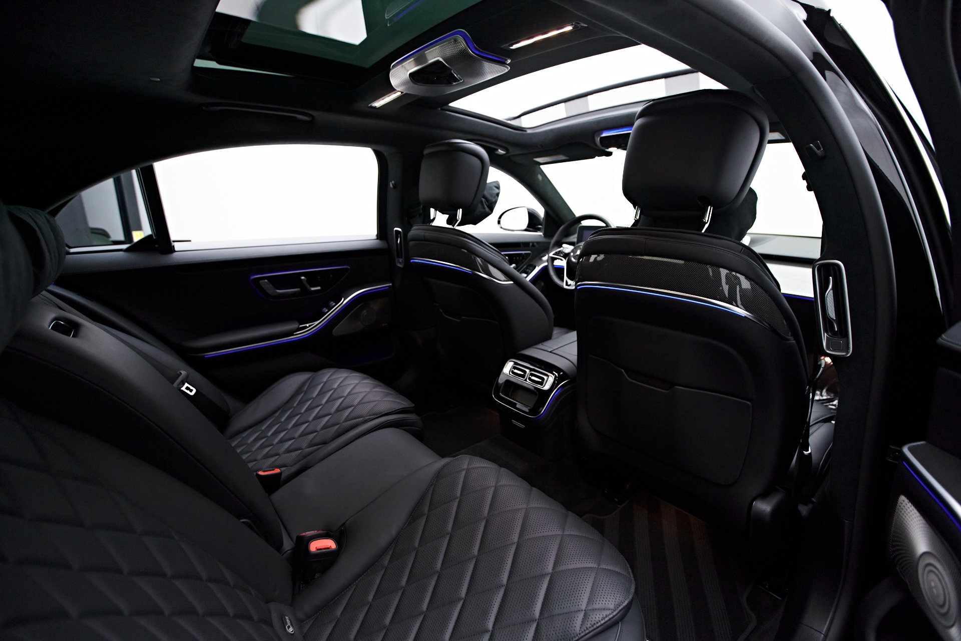 2022 S Class Interior White