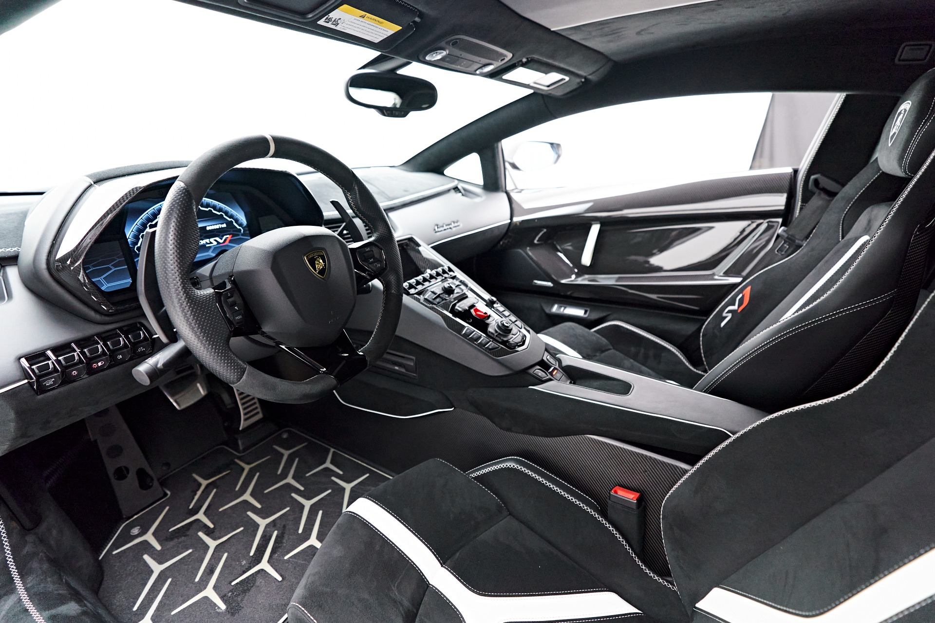 Lamborghini Embolado Interior