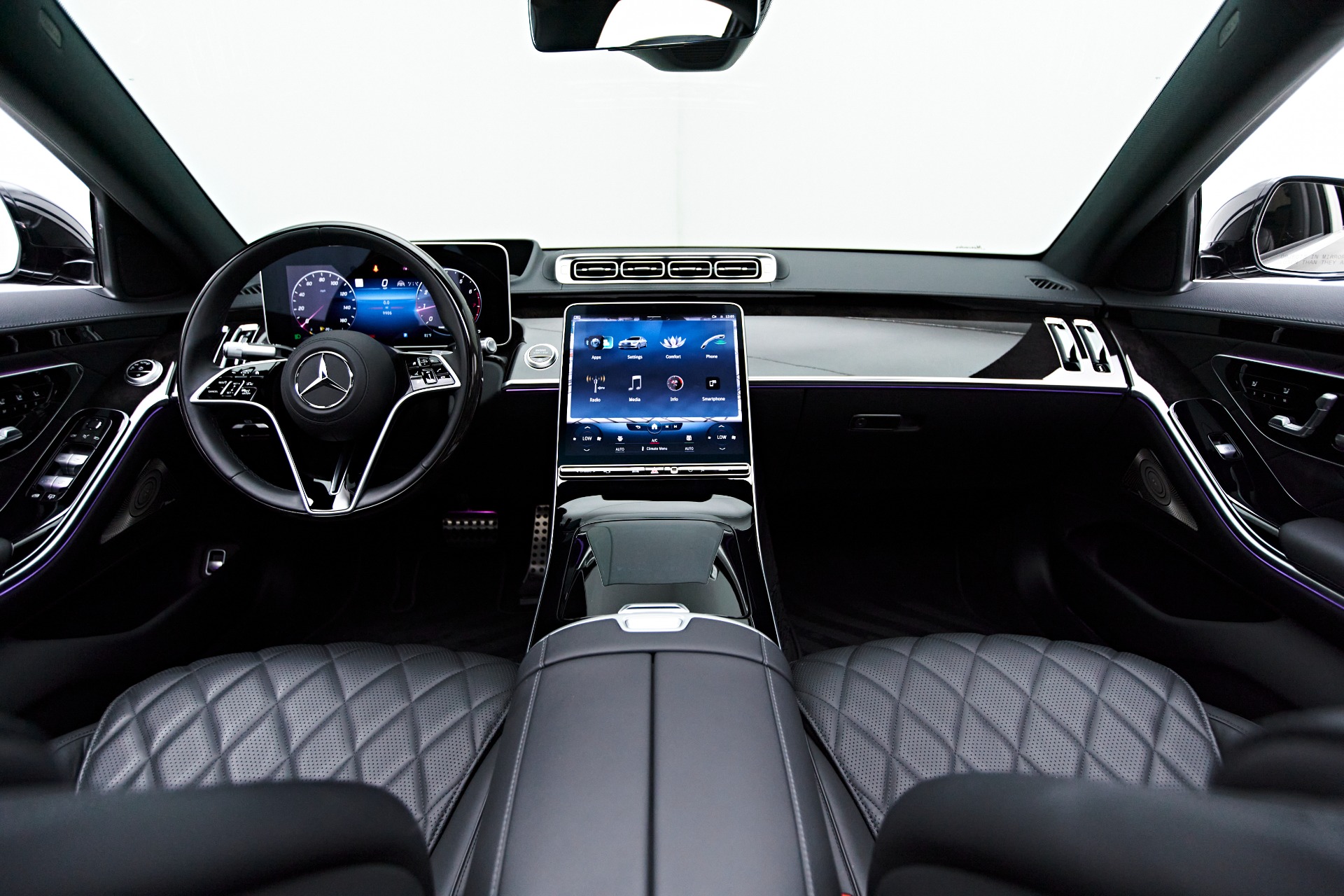 2022 S Class Coupe Interior