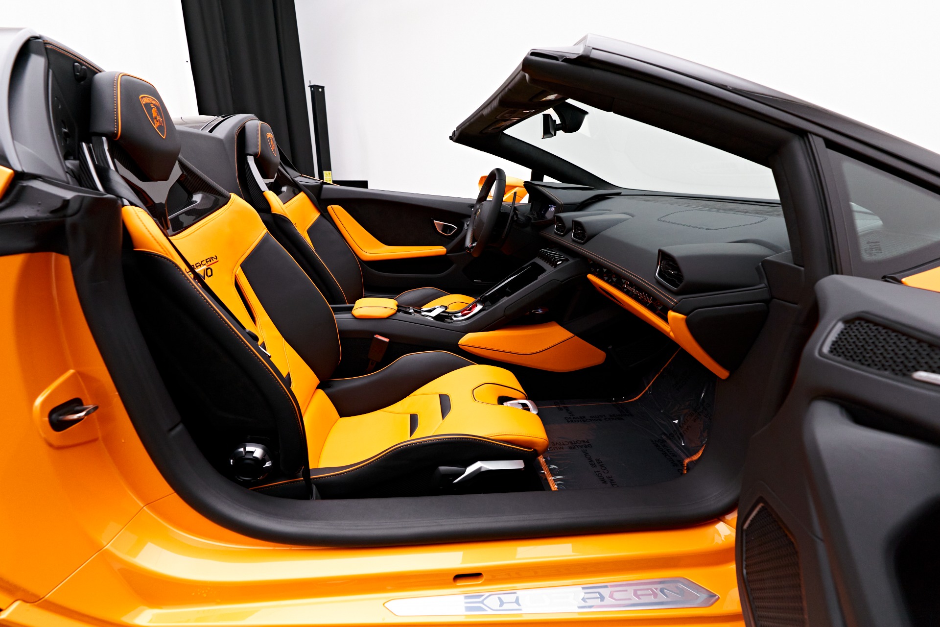 Yellow 2022 Lamborghini Huracan Interior