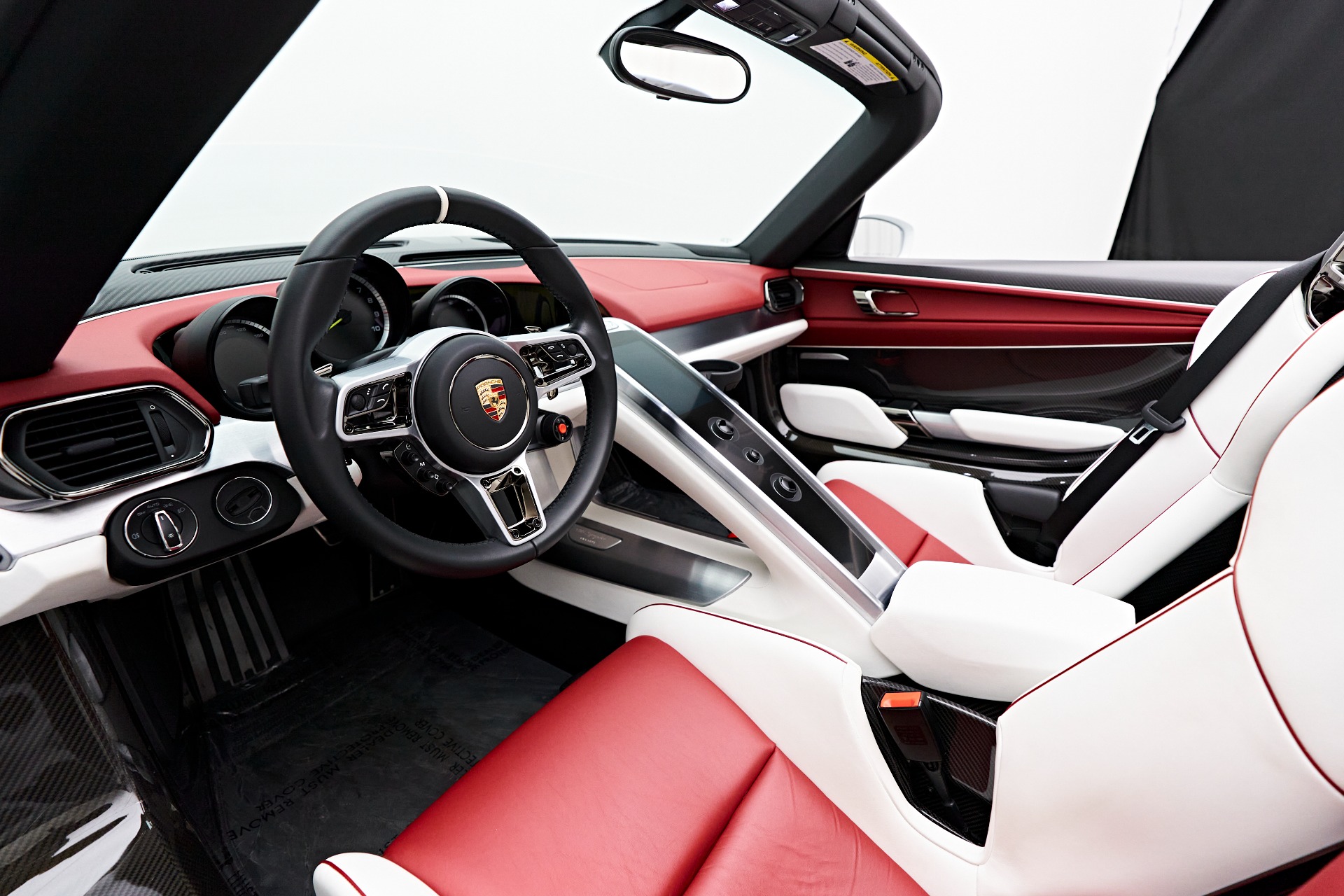 Porsche 918 Interior Seats