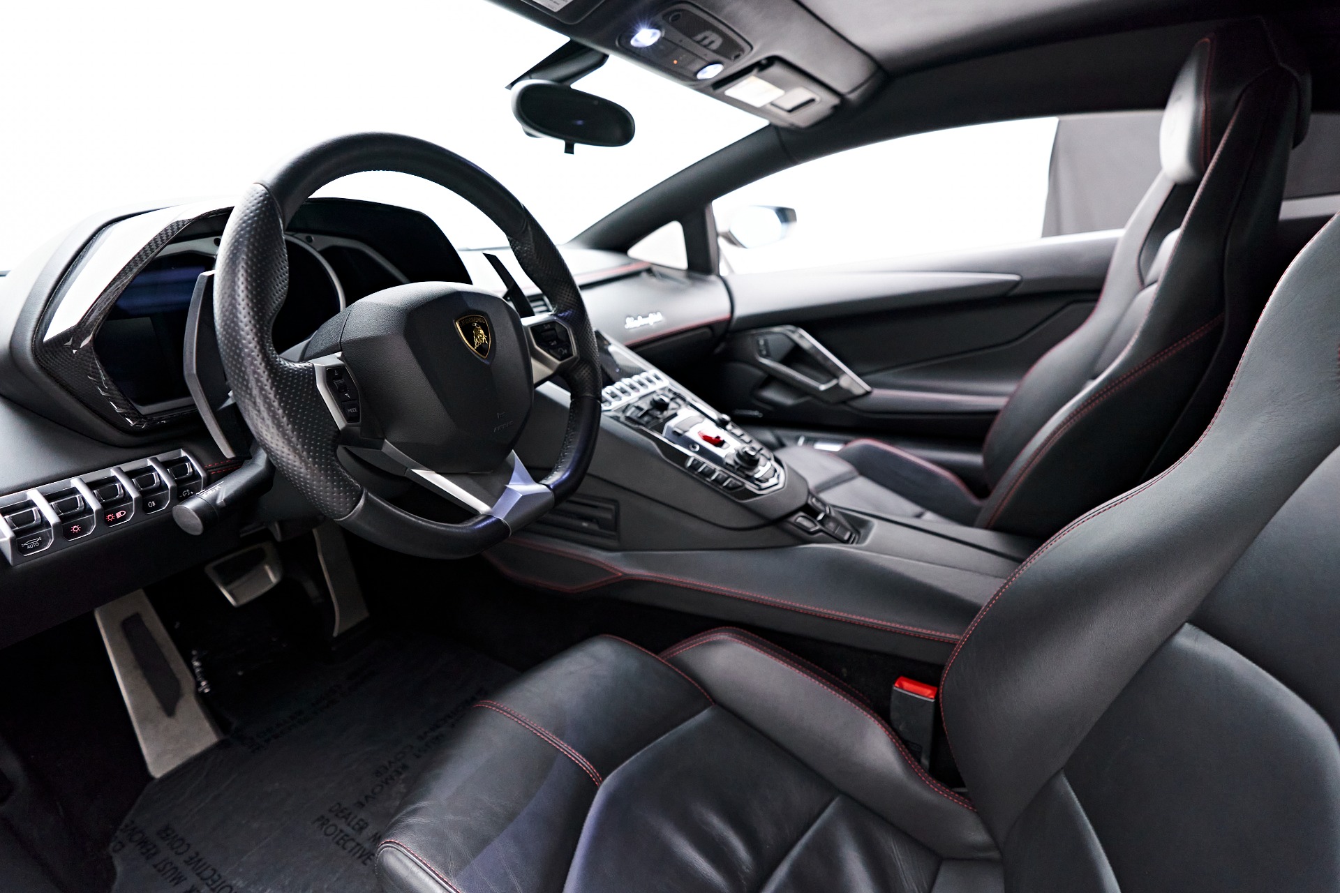 Aventador Interior White