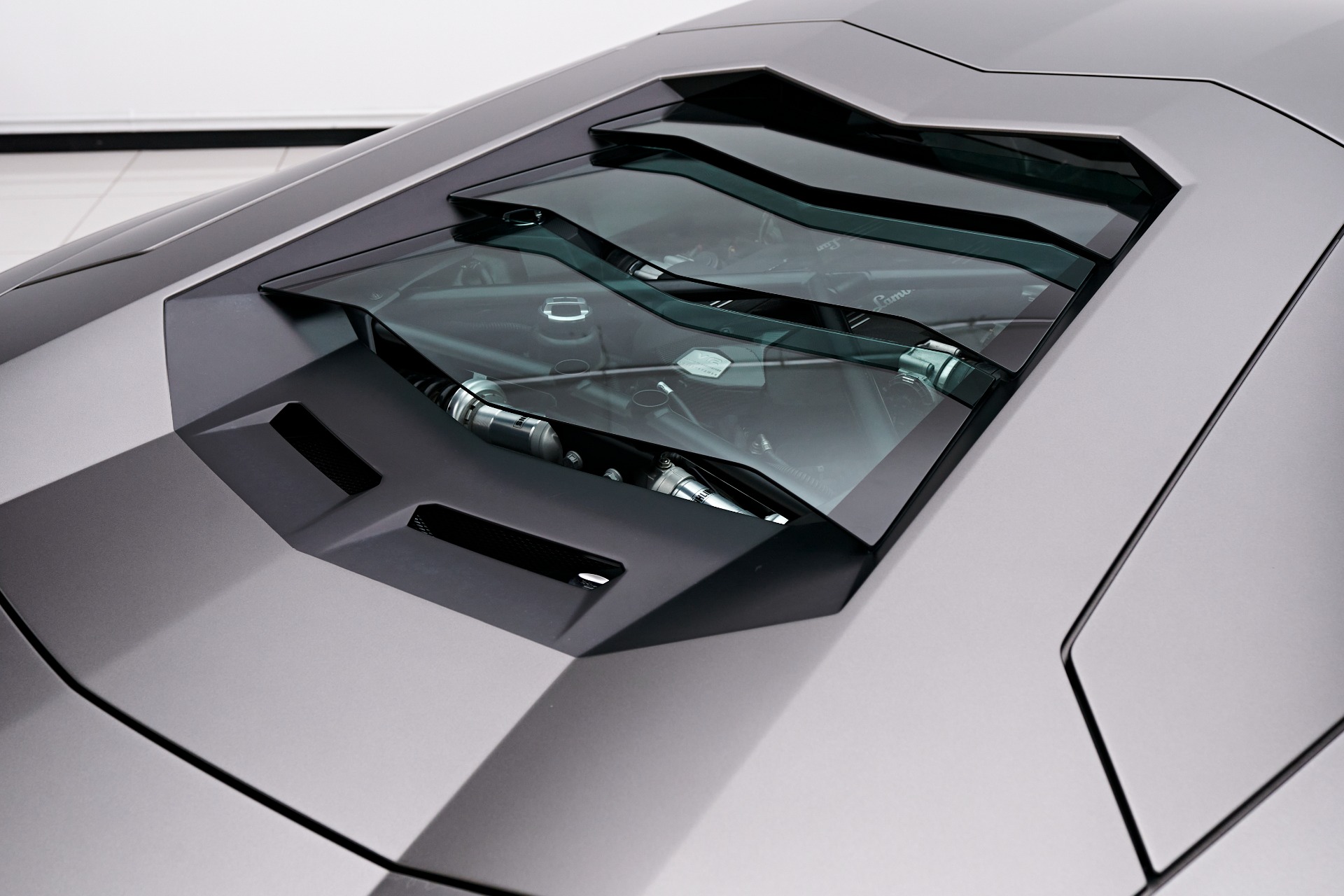 Lamborghini Reventon Engine