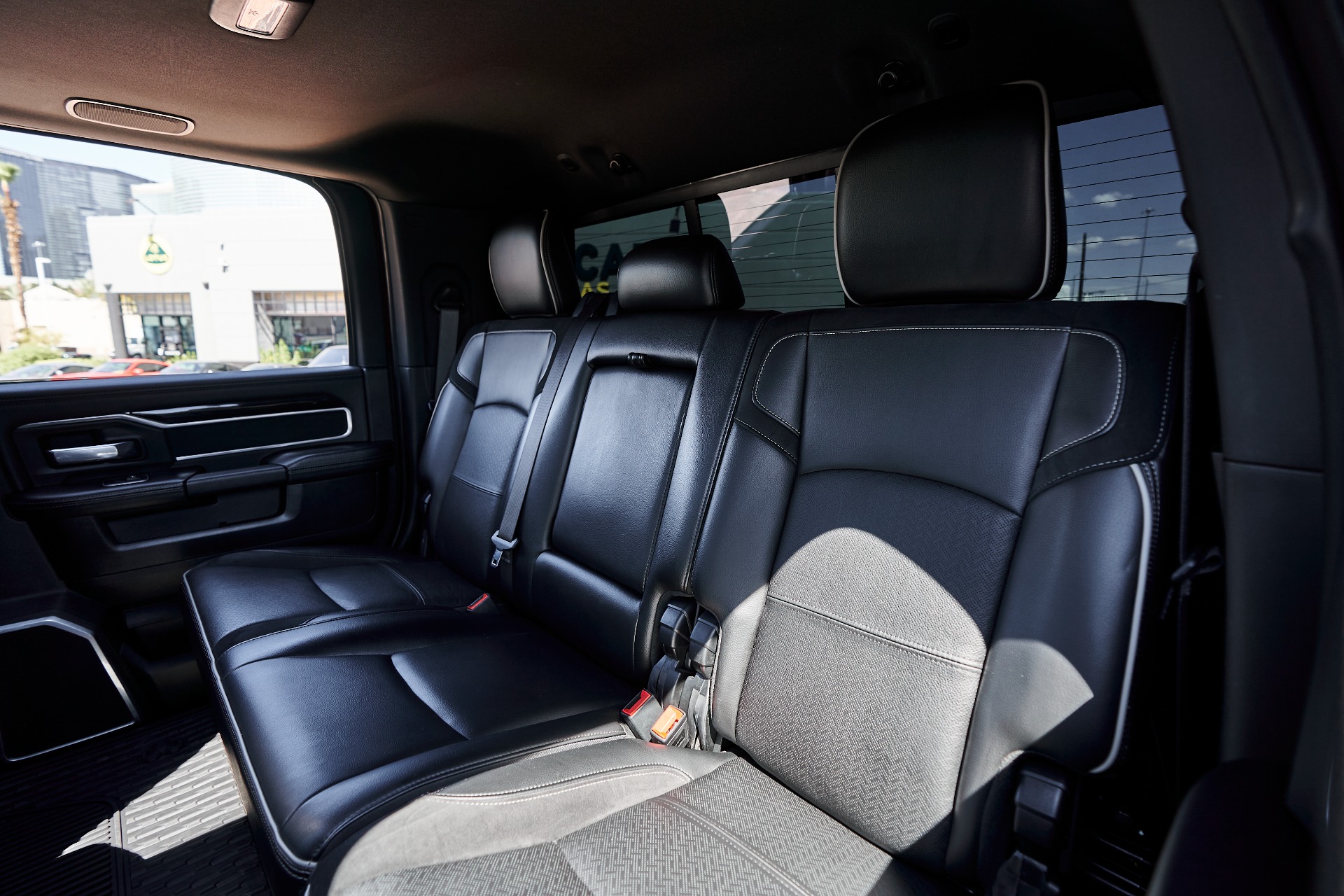 Laramie Ram 2500 Seats
