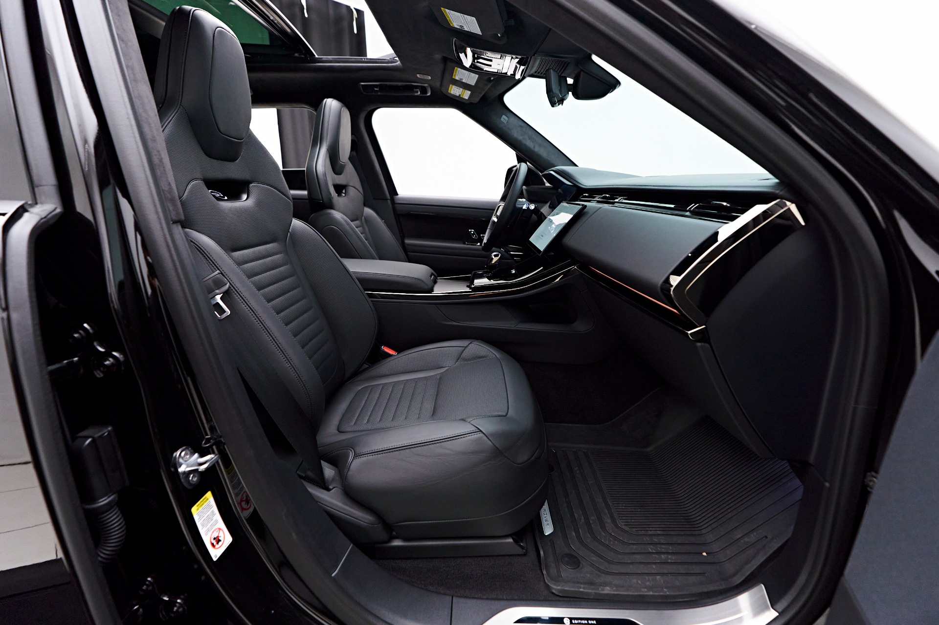 Range Rover 2024 Black Interior