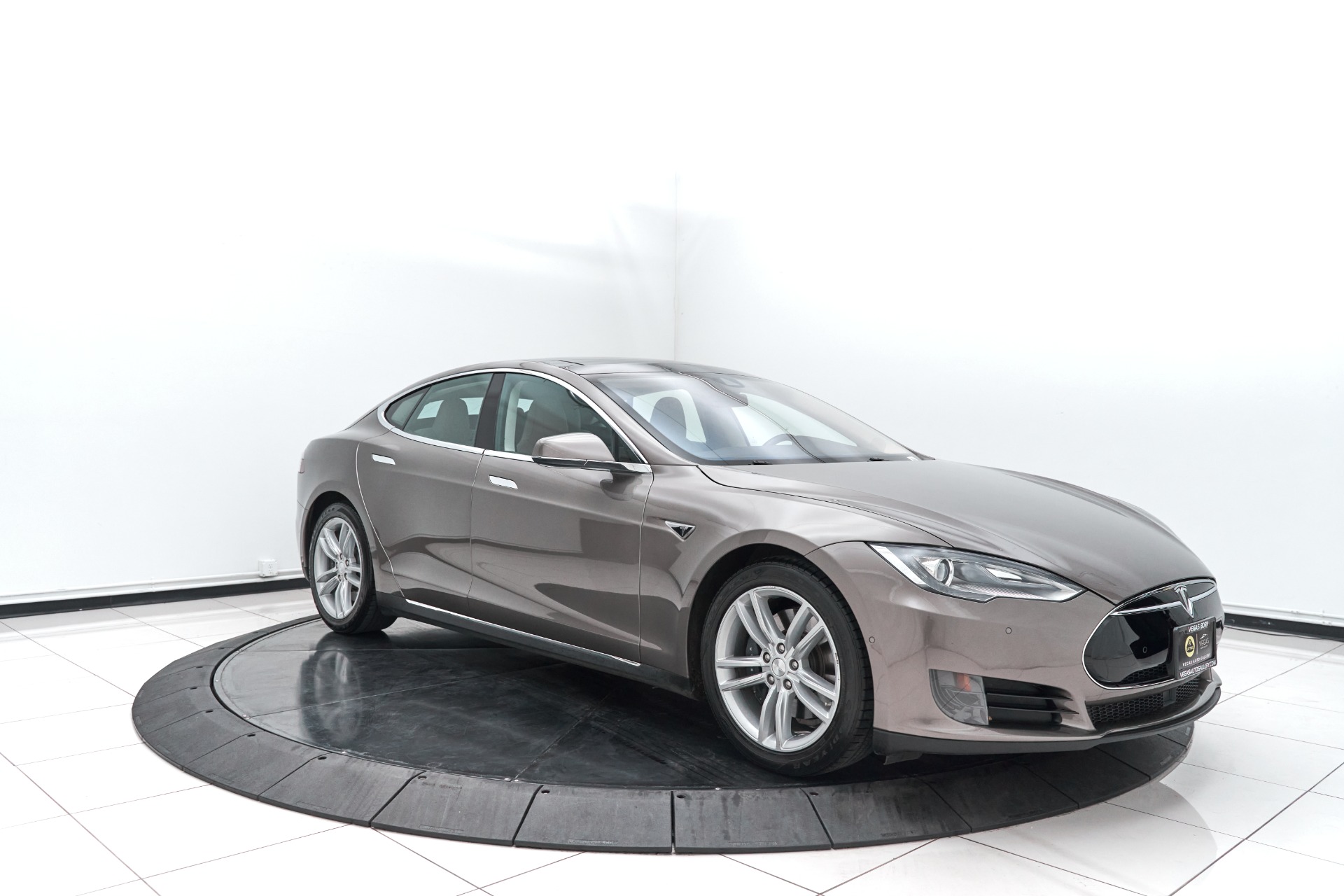 2015 tesla model s 70d price store