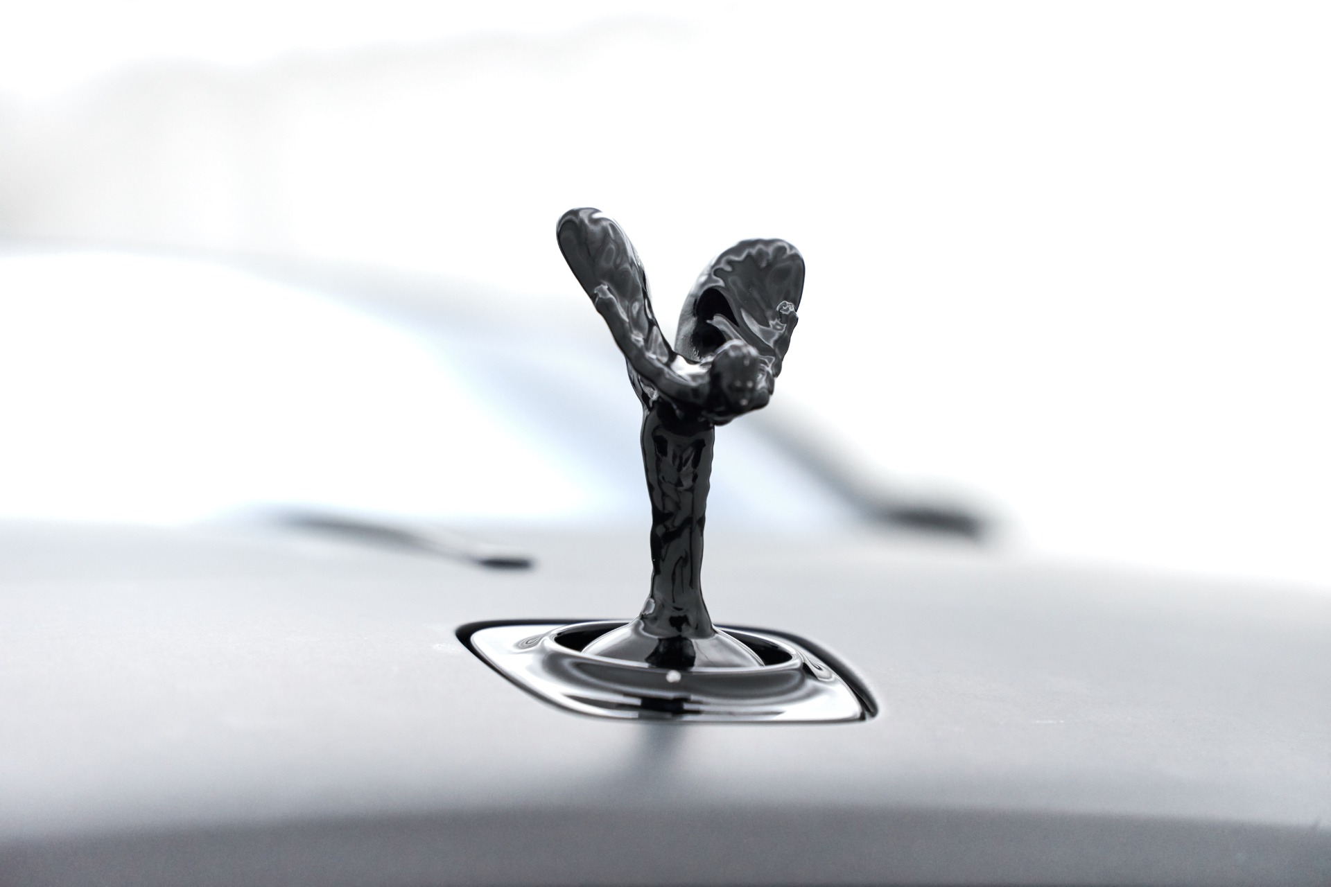 Spirit Of Ecstasy Wraith